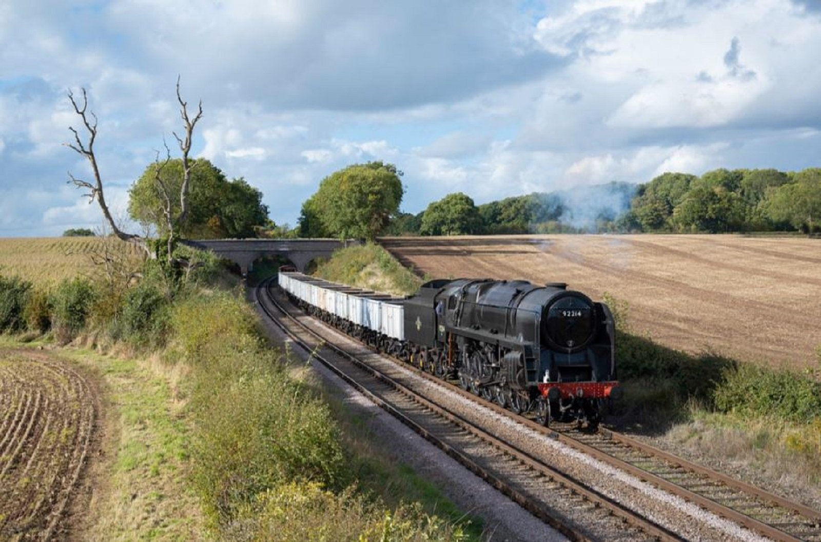 Solve BR Standard Class 9F 2-10-0 92214 at Rabbits Bridge. jigsaw ...
