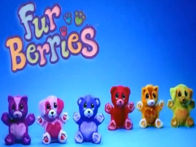 Solve fur berries jigsaw puzzle online with 12 pieces