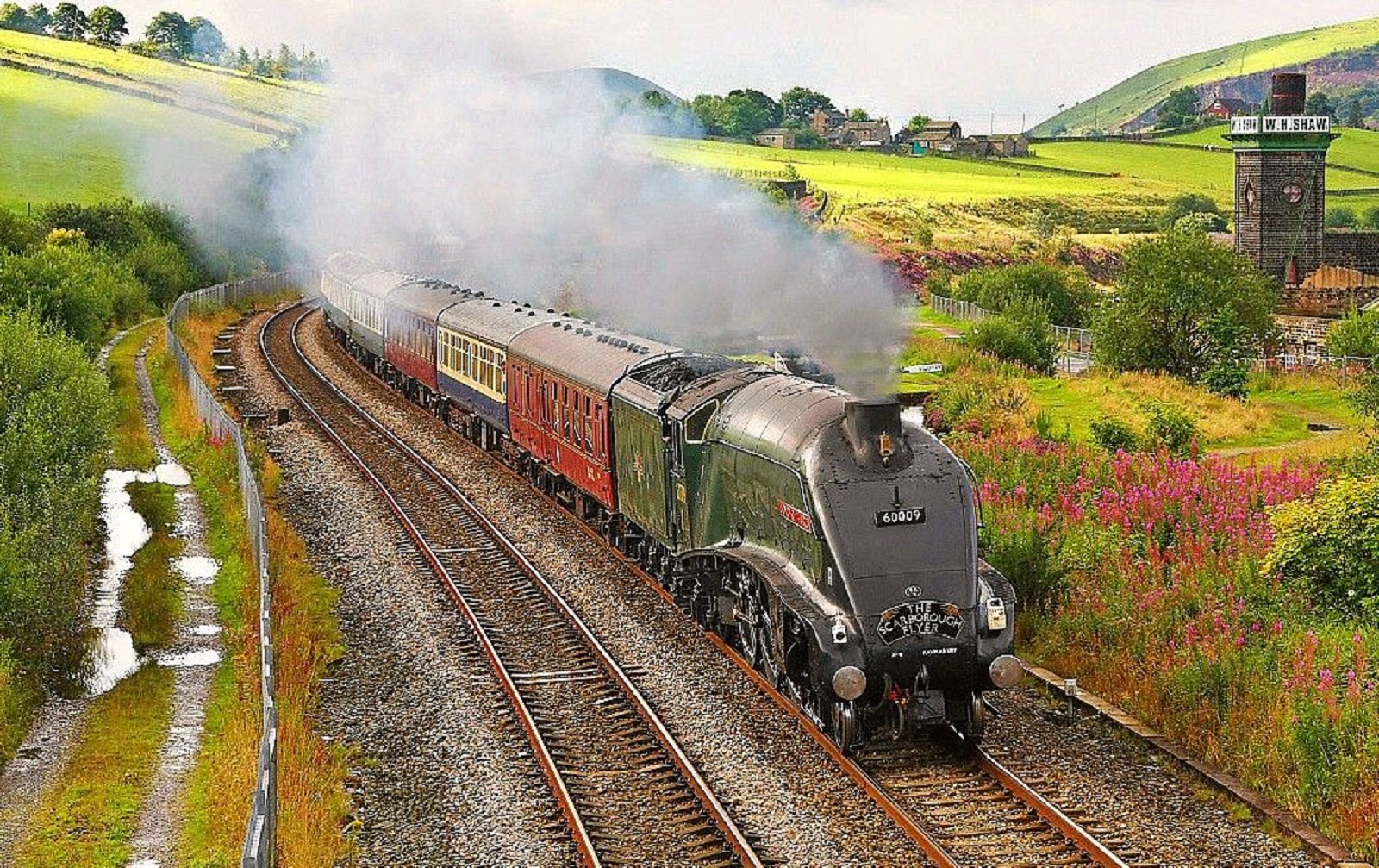 Solve LNER Gresley Class A4 4-6-2 60009 Union of South Africa. jigsaw ...