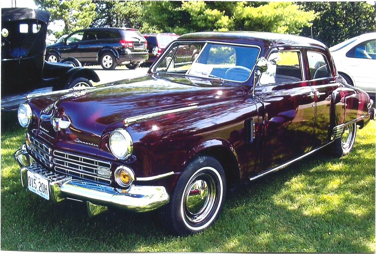 Solve 1947 Studebaker Commander jigsaw puzzle online with 70 pieces