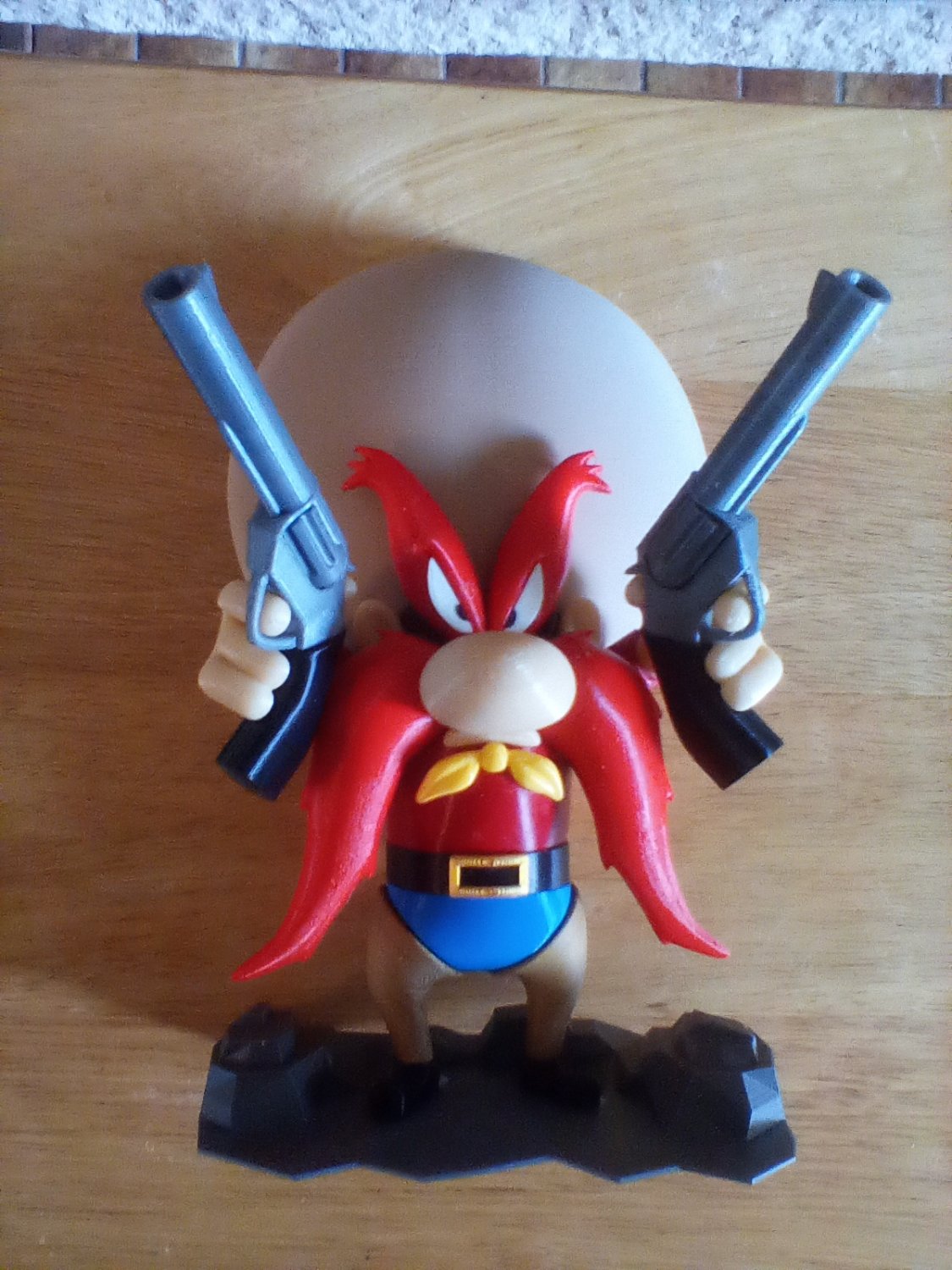Solve Yosemite Sam puzzle #1 jigsaw puzzle online with 130 pieces