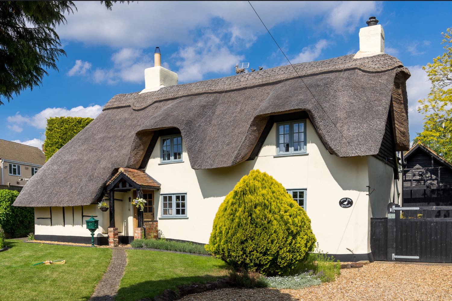 Solve Duck End. Maulden. Bedfortshire. UK. jigsaw puzzle online with 96 ...