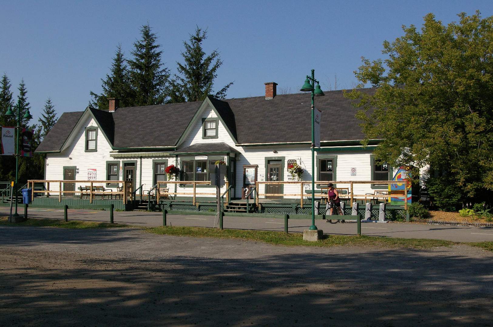 Jigsaw Puzzle | Prevost_QC_Station | 117 pieces | Jigidi