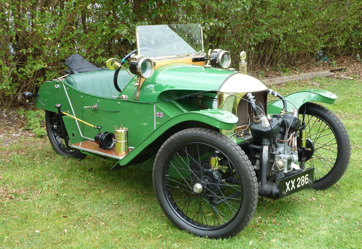 Jigsaw Puzzle | 35 pieces | 1925 Morgan Grand Prix Three-Wheeler | Jigidi