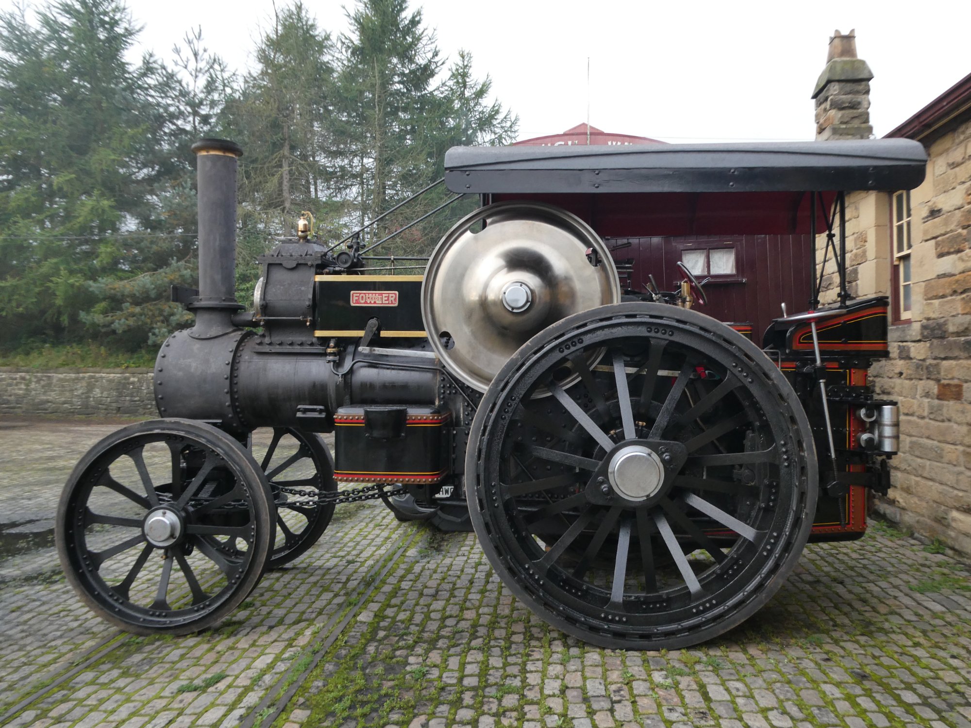 Solve Fowler Road Locomotive No.14888 'Kingfisher' jigsaw puzzle online ...
