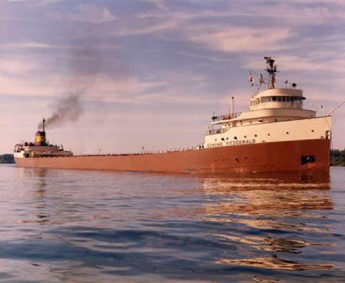 Jigsaw Puzzle | 208 pieces | SS Edmund Fitzgerald | Jigidi