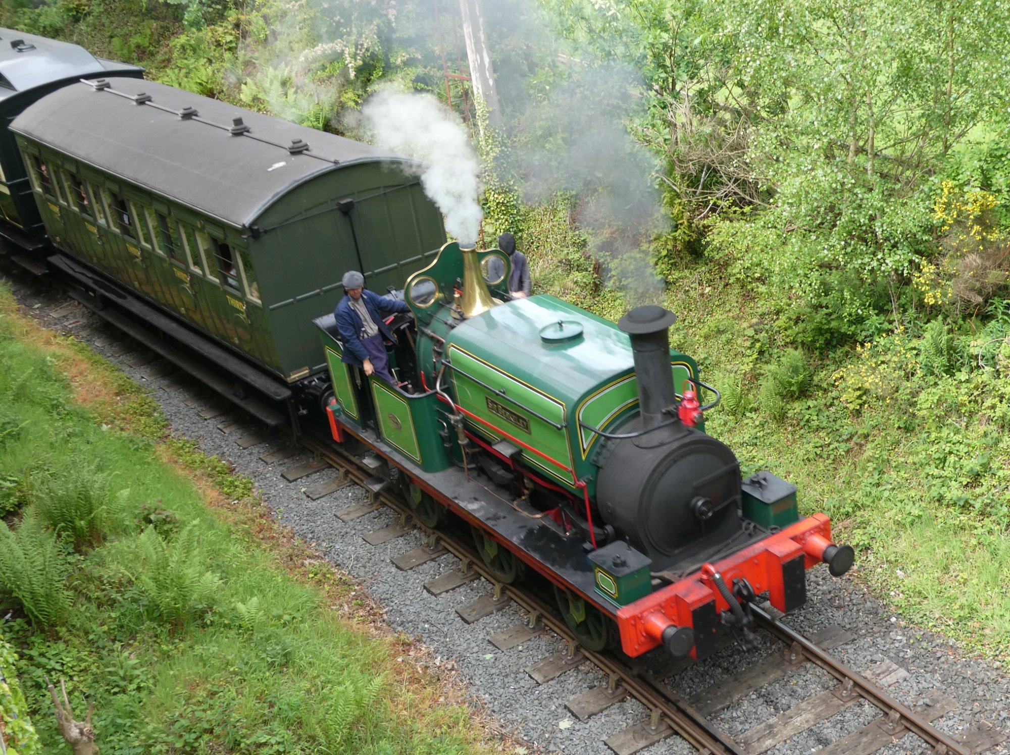 Jigsaw Puzzle | 204 pieces | Manning Wardle 0-6-0ST No.1210 'Sir ...