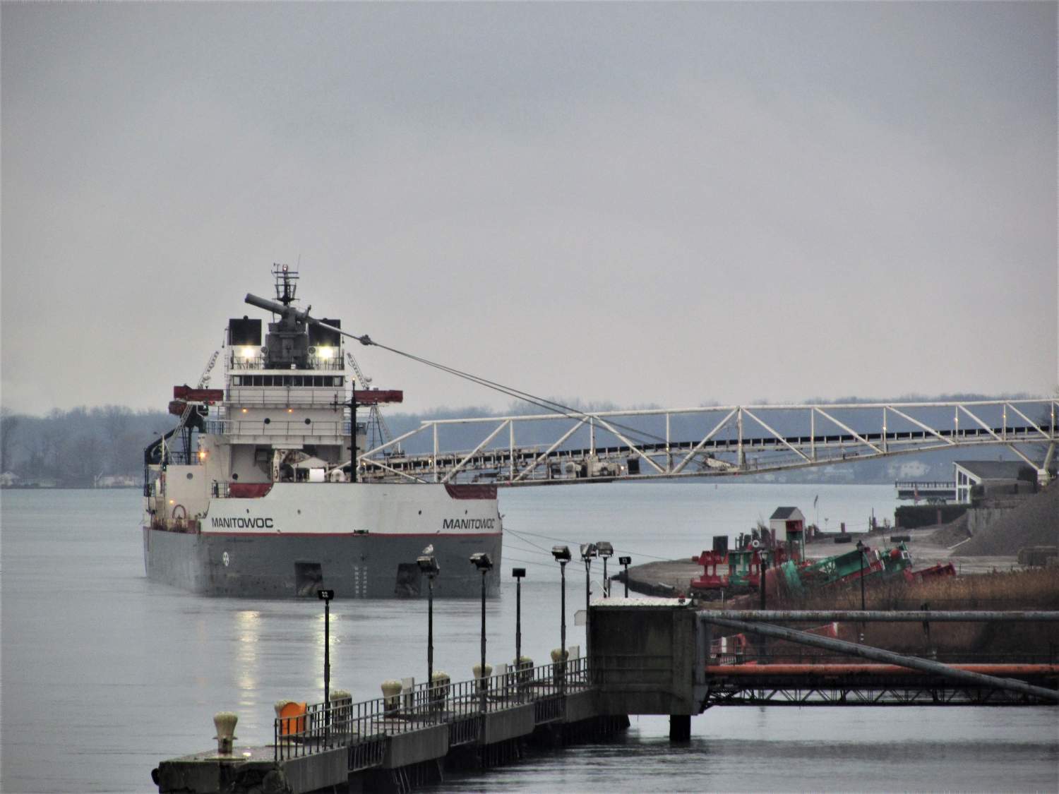 Solve MV Manitowoc jigsaw puzzle online with 88 pieces