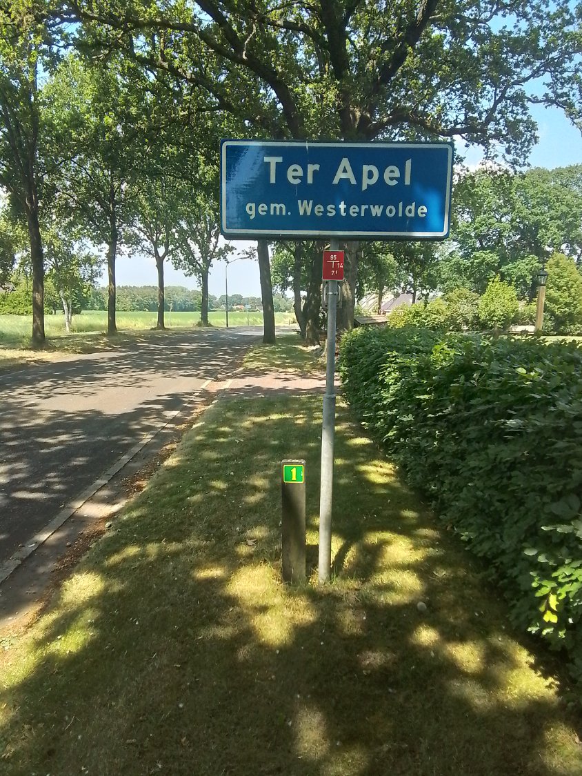 Solve Ter Apel Groningen Netherlands jigsaw puzzle online with 12 pieces