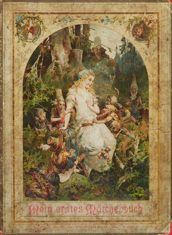 Solve old book cover jigsaw puzzle online with 88 pieces