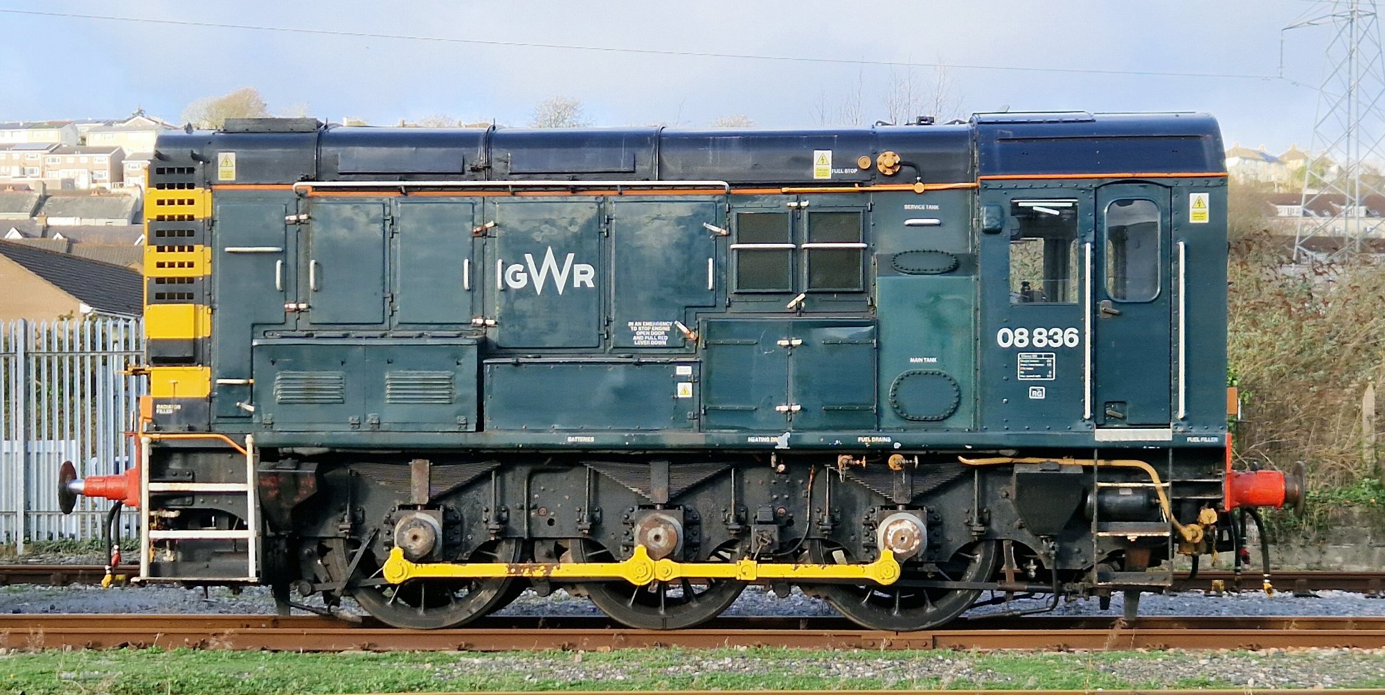 Solve Shunter Loco jigsaw puzzle online with 595 pieces
