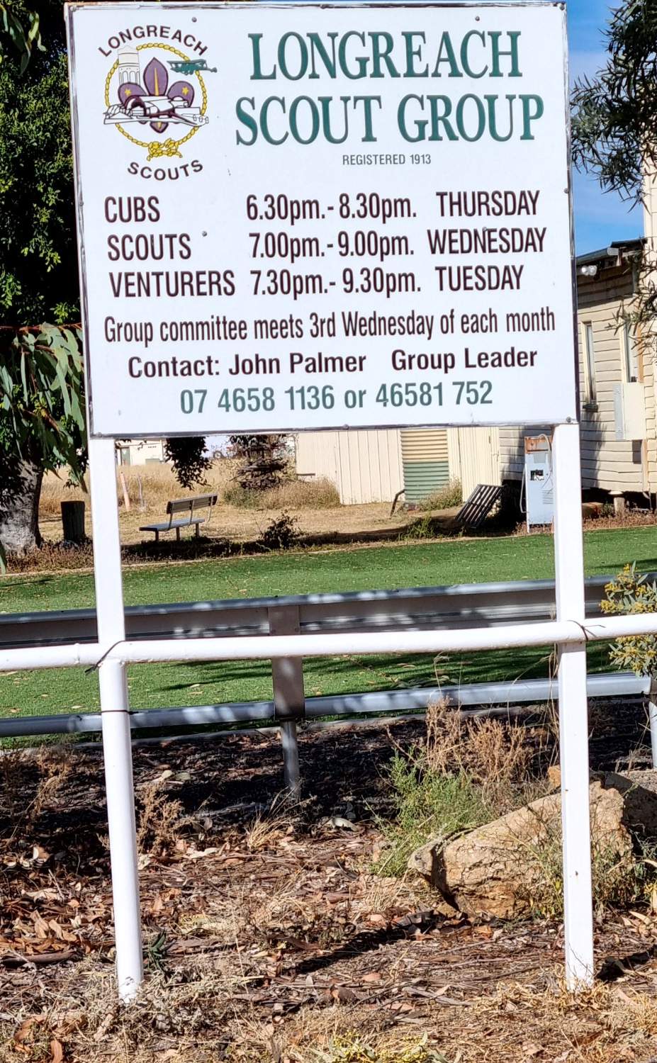 Solve Longreach Scouts jigsaw puzzle online with 273 pieces