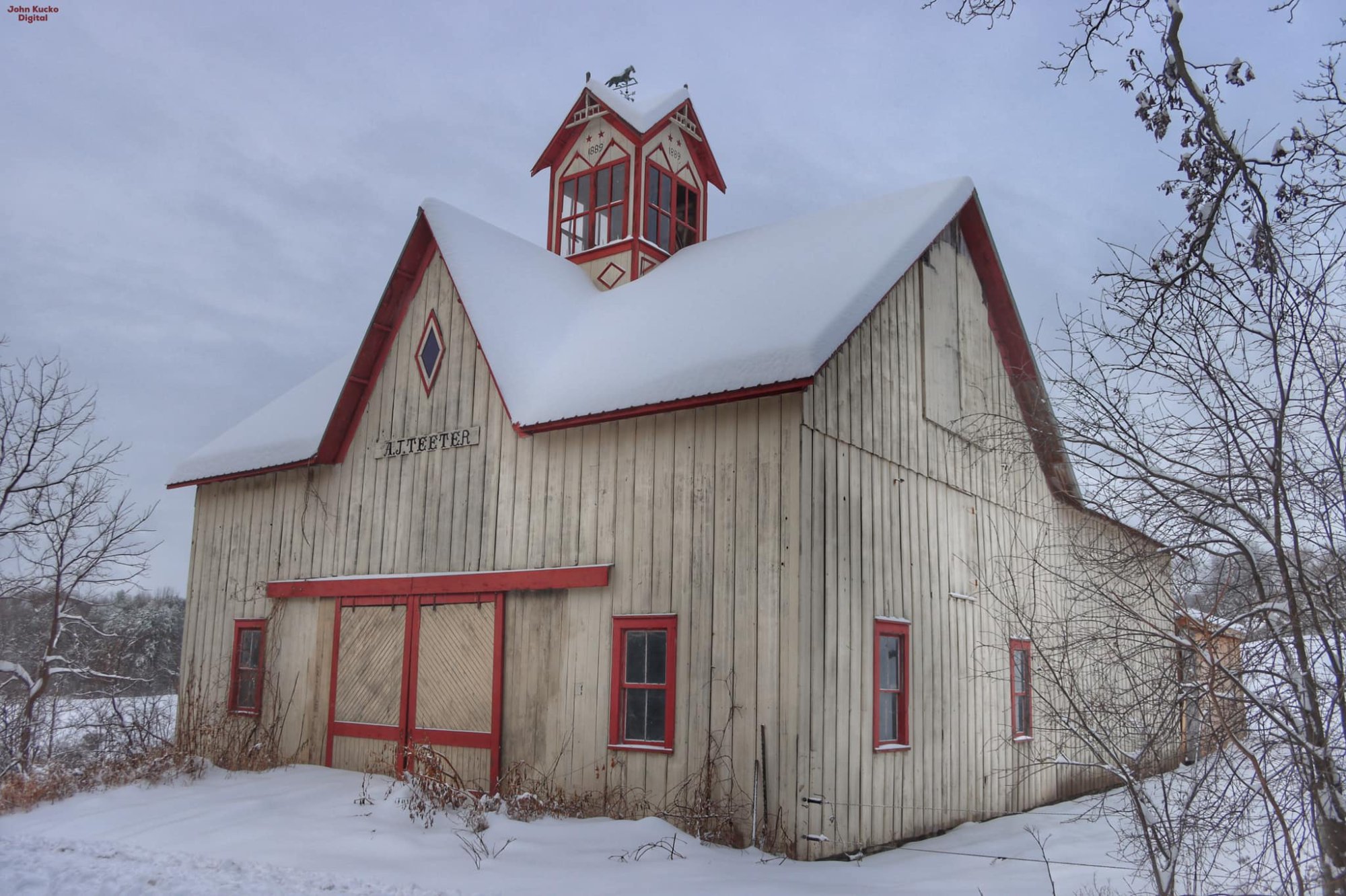 Solve John Kucko Barn #179 Teeter Barn Ithaca NY jigsaw puzzle online ...