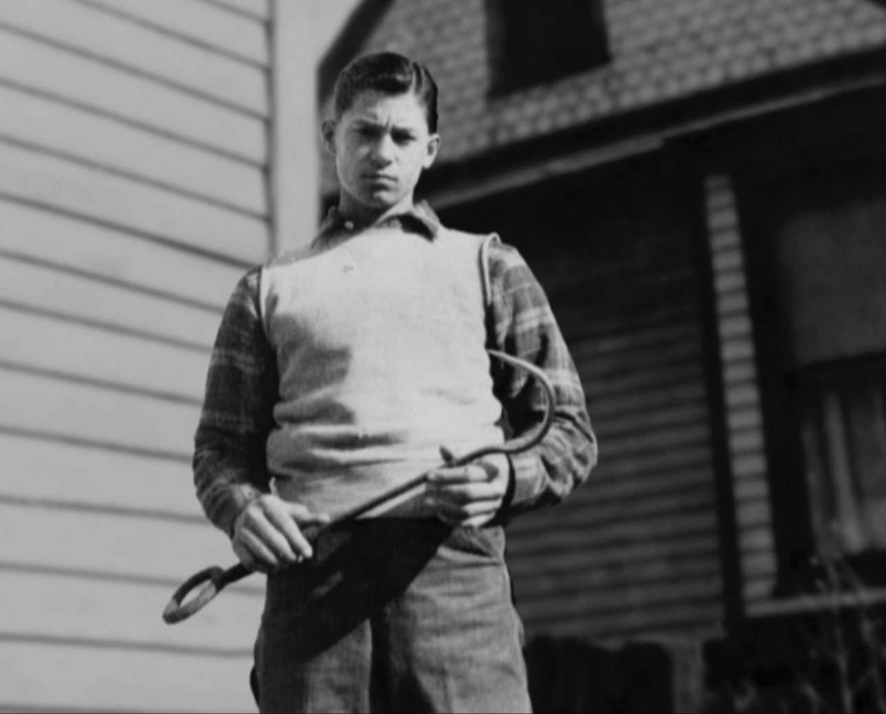 Solve GUESS WHO... jigsaw puzzle online with 30 pieces