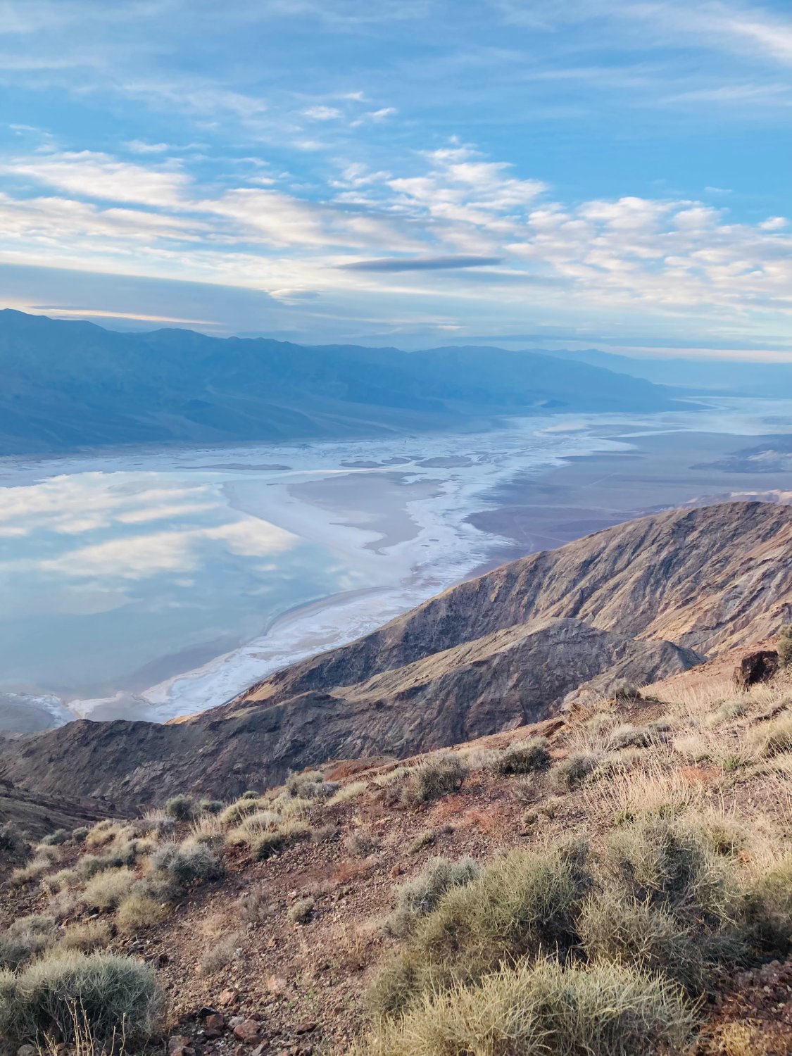 Solve Dante's View, Death Valley jigsaw puzzle online with 88 pieces