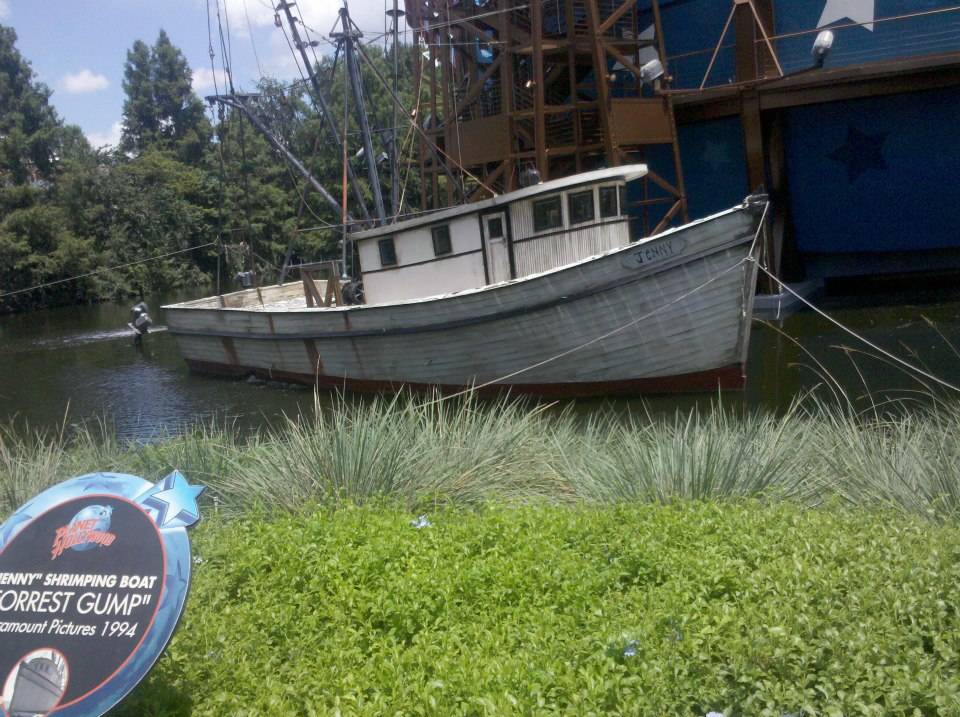 Solve Forrest Gump's Shrimping Boat jigsaw puzzle online with 154 pieces