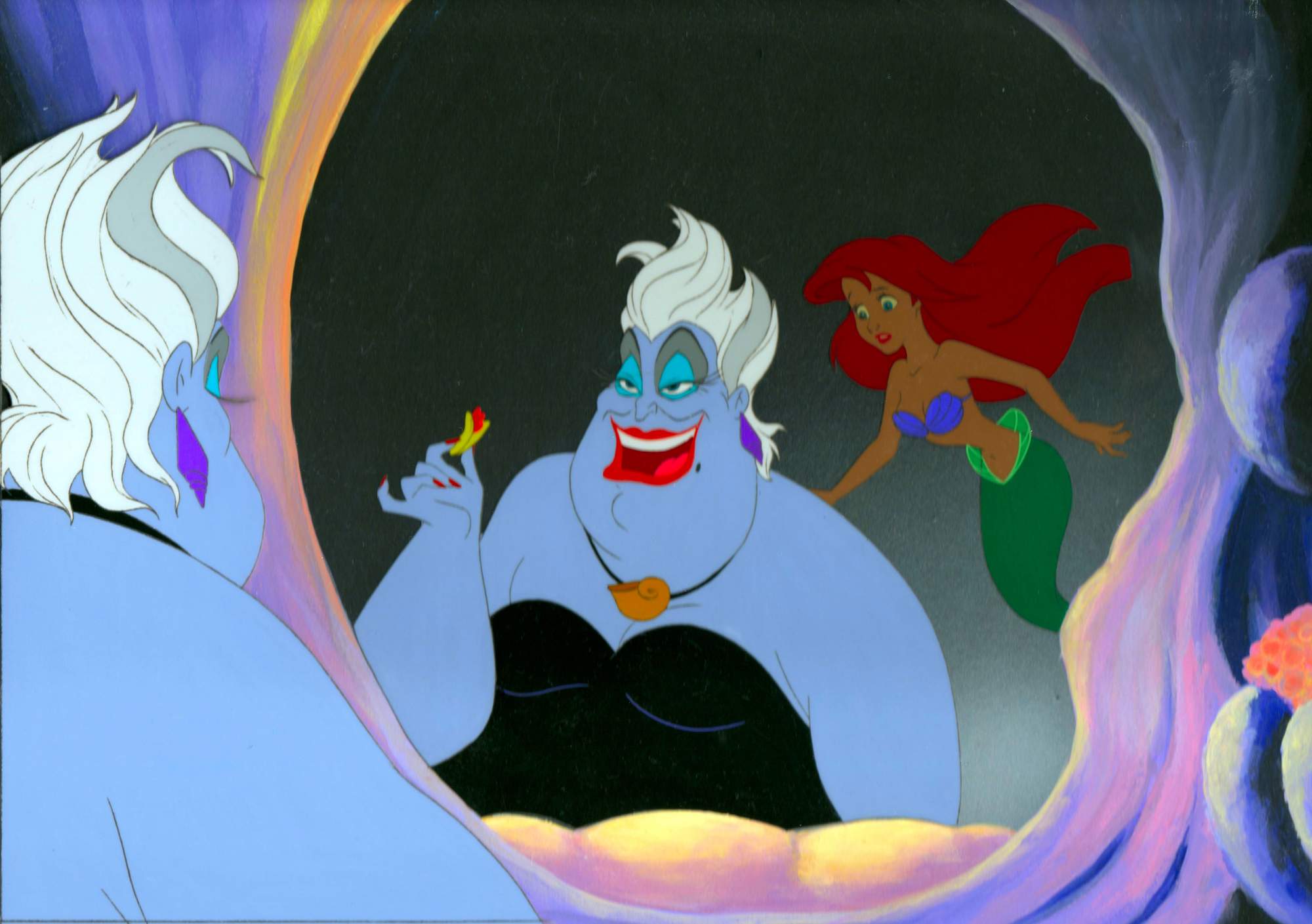 Solve Ariel & Ursula jigsaw puzzle online with 580 pieces