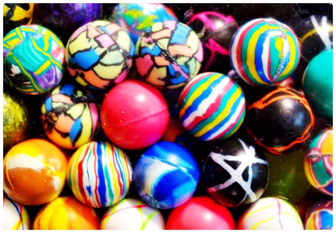 Solve The Colours of Little Rubber Bouncy Balls jigsaw puzzle online ...
