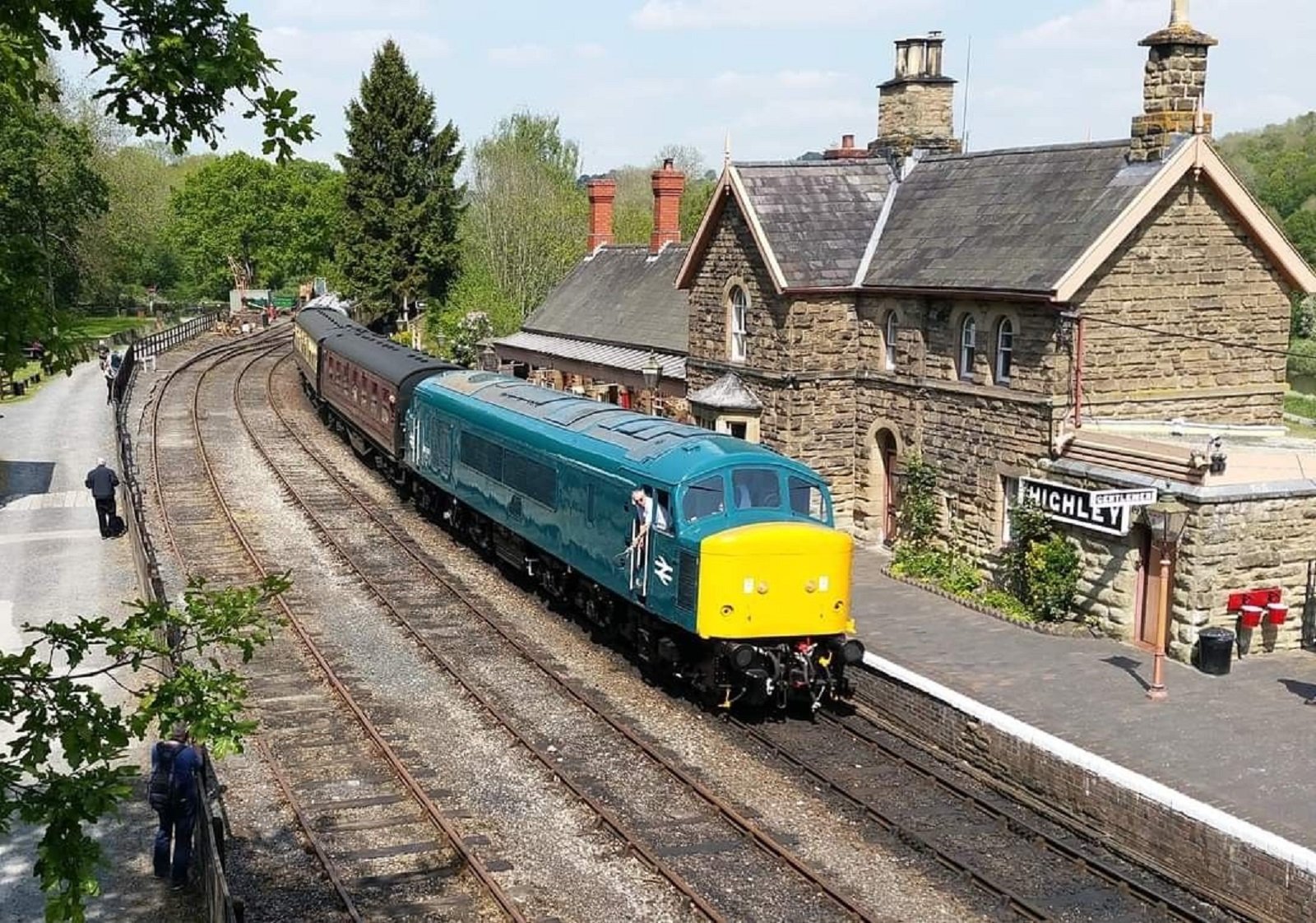 Solve BR Class 45 at Highley Station, SVR. jigsaw puzzle online with ...