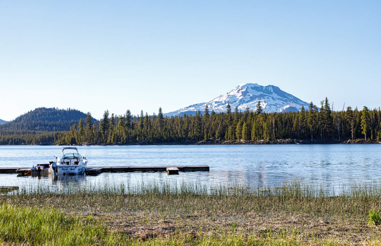 Solve OREGON'S LAVA LAKE jigsaw puzzle online with 96 pieces