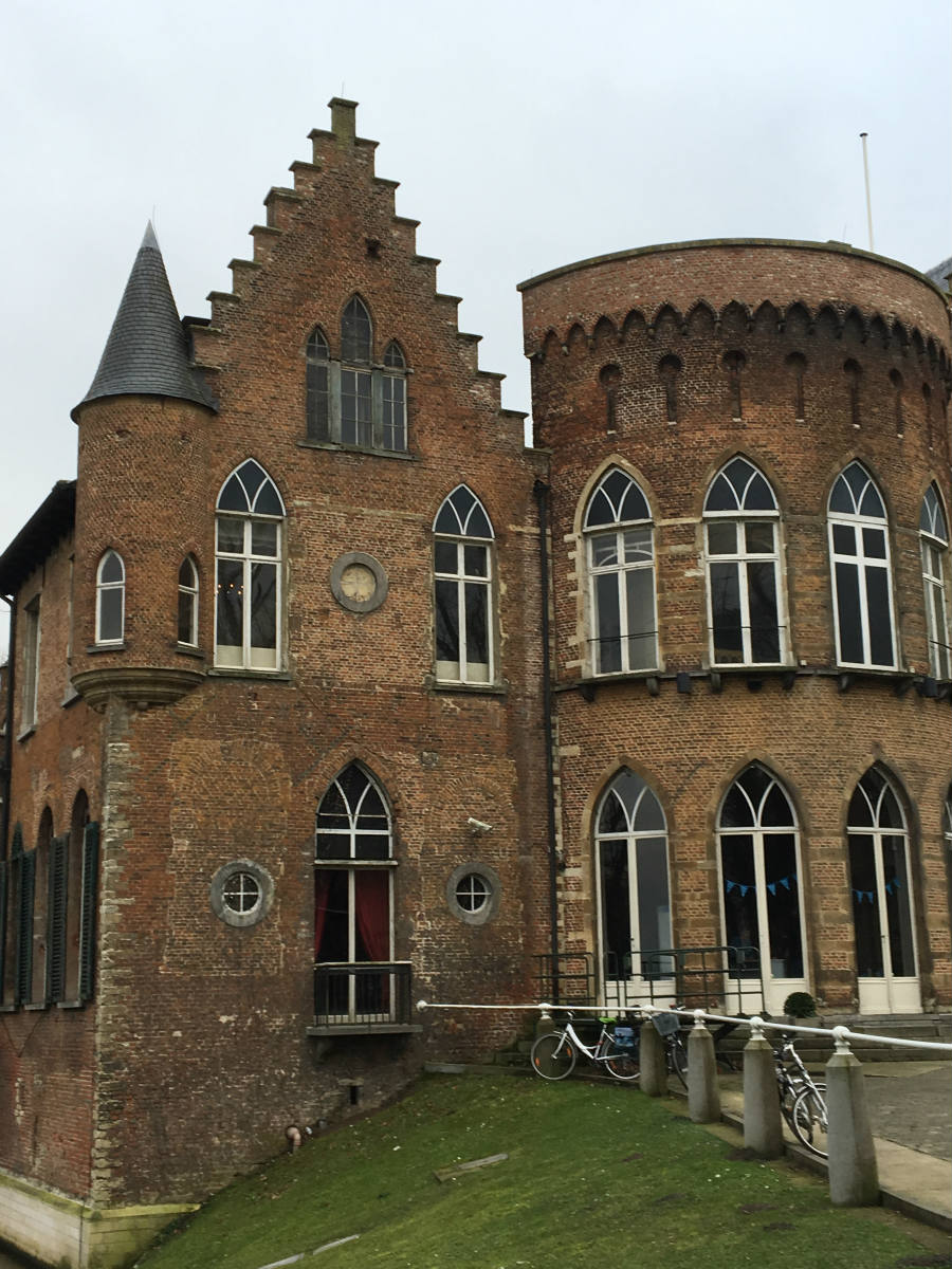 Jigsaw Puzzle | Kasteel van Bazel | 130 pieces | Jigidi