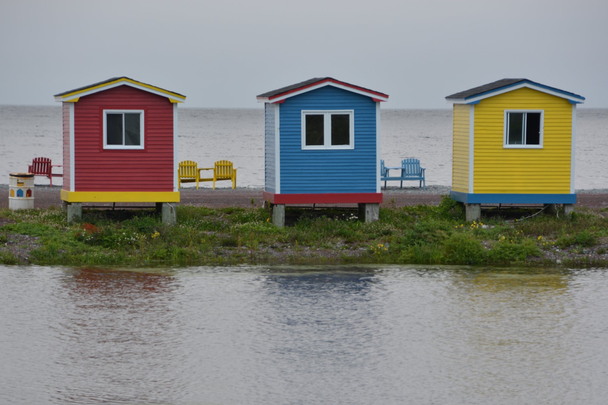 Solve Beach huts, Cavendish, Newfoundland jigsaw puzzle online with 96 ...