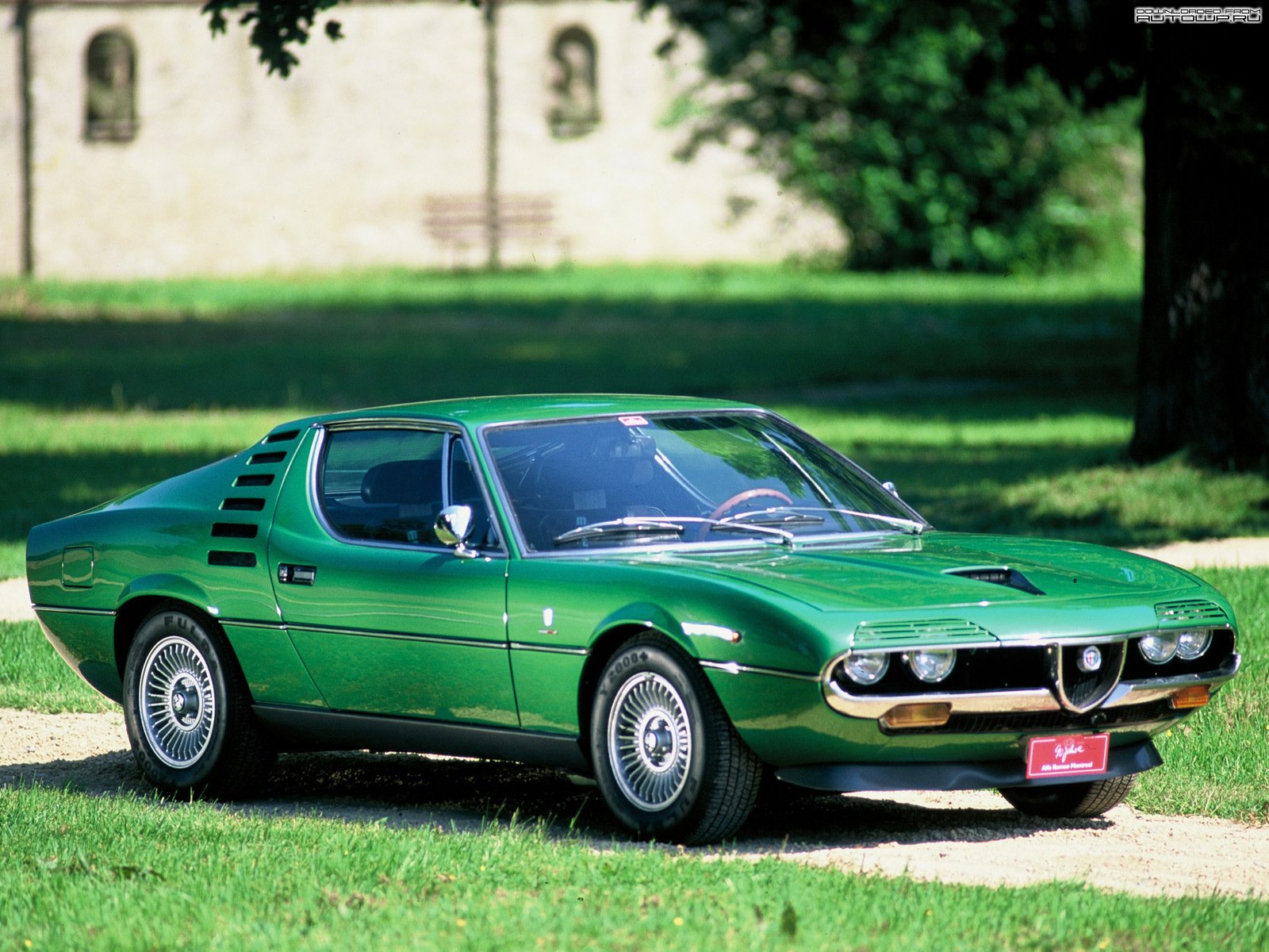 Solve 1972 - ALFA ROMEO Montreal jigsaw puzzle online with 192 pieces