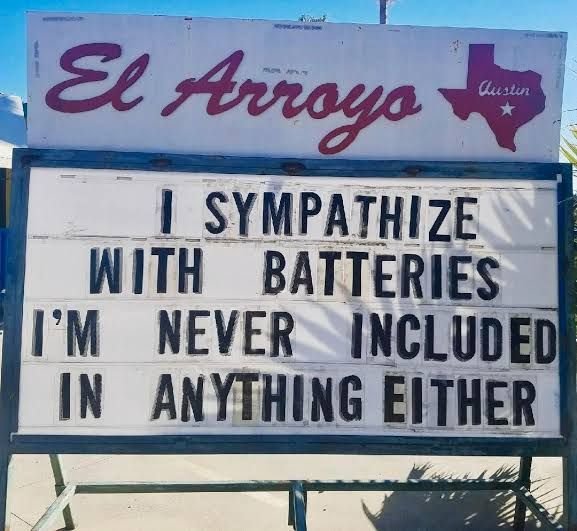 Solve Batteries jigsaw puzzle online with 9 pieces