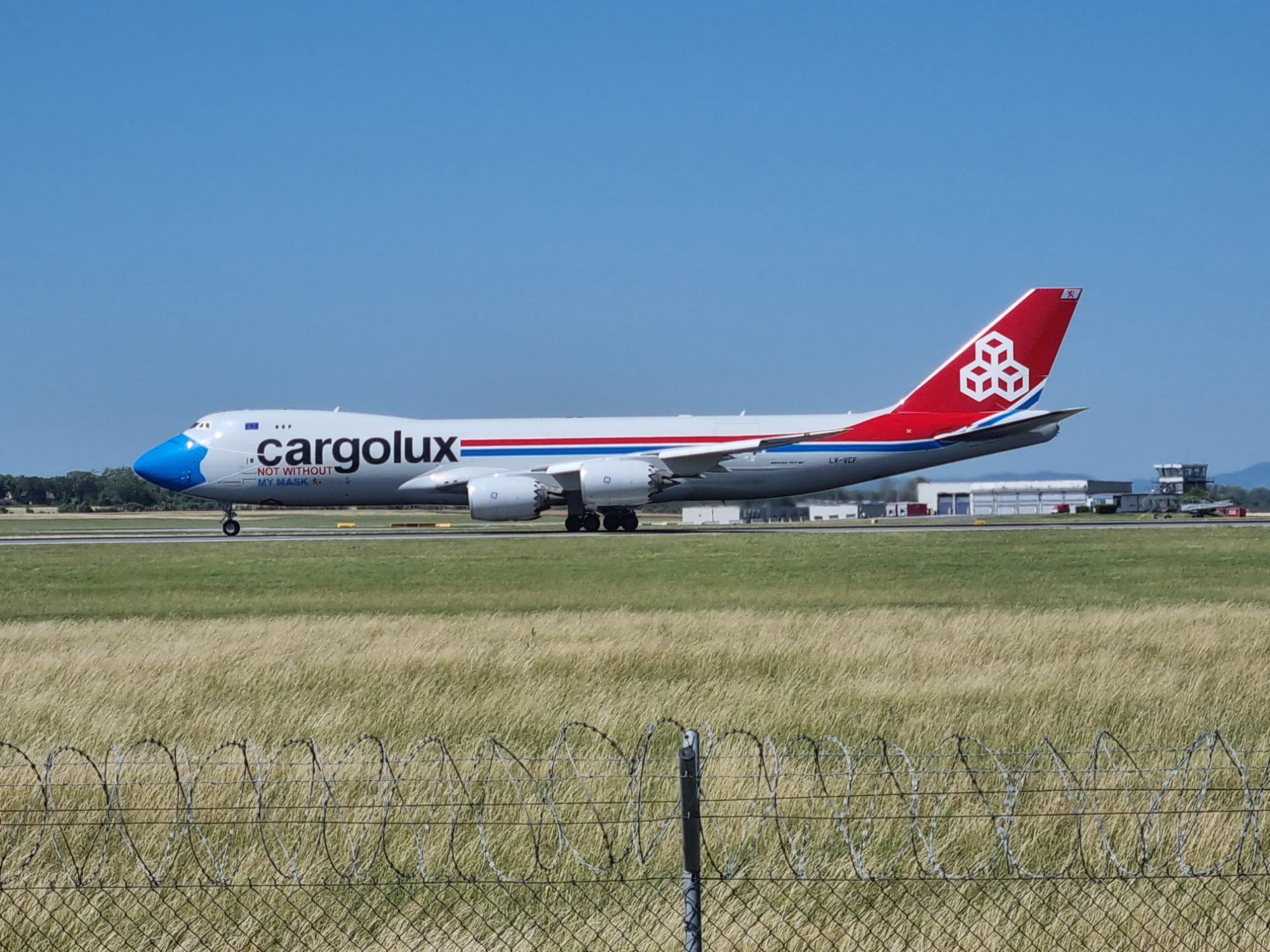 Jigsaw Puzzle | Boeing 747-8 Not Without my mask Livery | 154 pieces ...