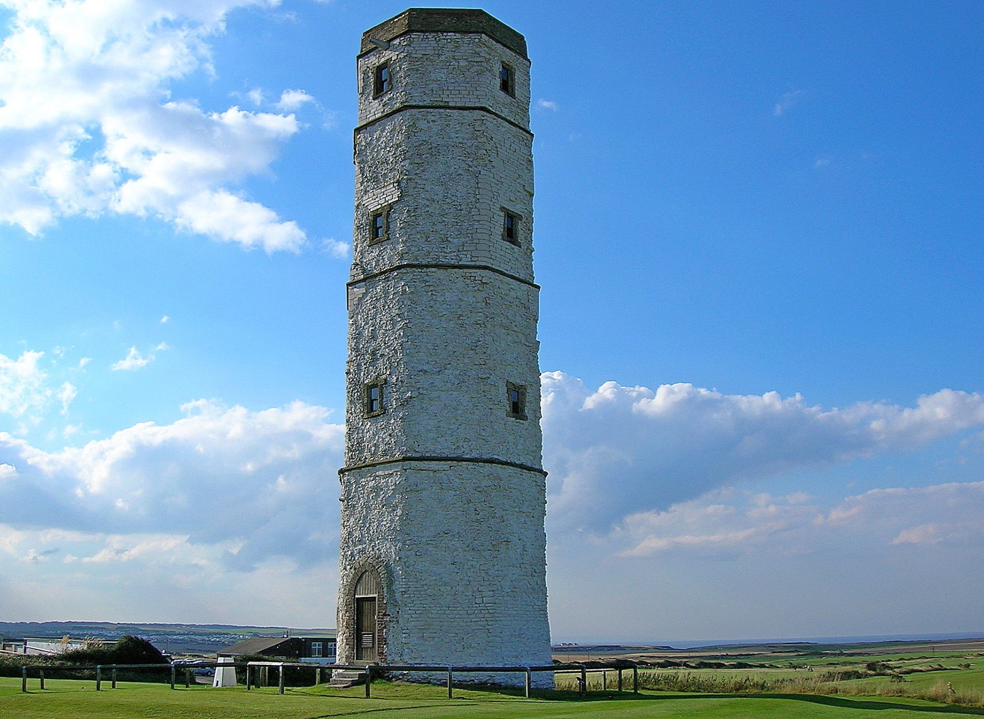 Solve Chalk Tower, Flamborough!! jigsaw puzzle online with 588 pieces