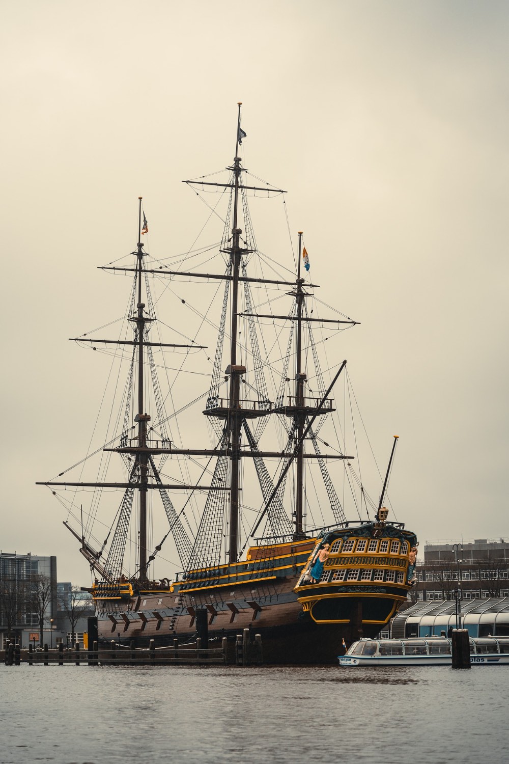 Solve Tall ship,