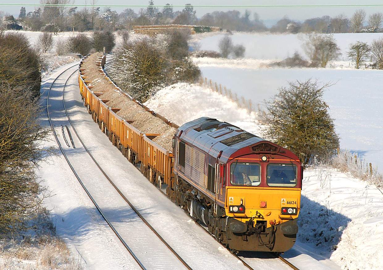 Solve BR Diesel Electric Class 66 Co-Co 66124. jigsaw puzzle online ...