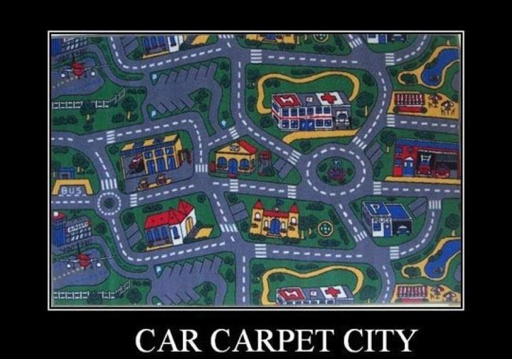 Solve Road Map Carpet jigsaw puzzle online with 117 pieces