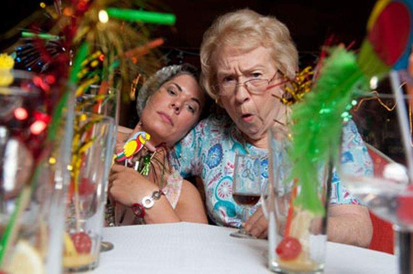 Solve Selina Griffifths & Elsie Kelly aka ''Pauline and Noreen Maltby ...