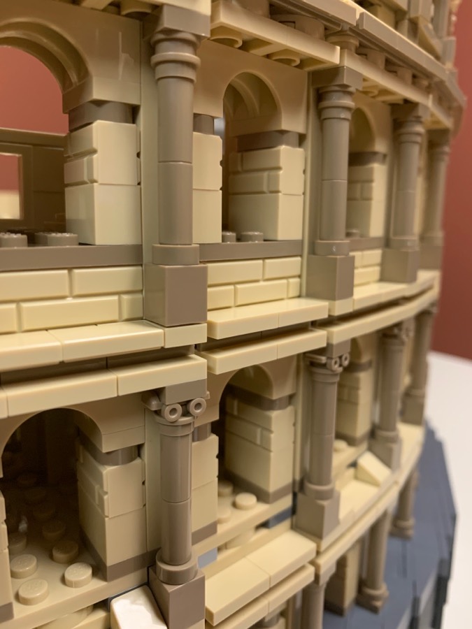 Solve Lego colosseum jigsaw puzzle online with 48 pieces