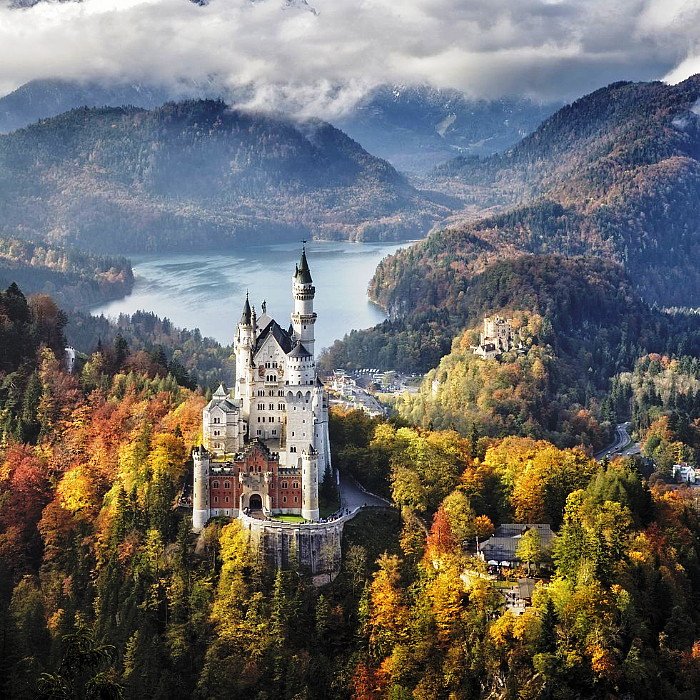 Solve Bavaria, Germany jigsaw puzzle online with 81 pieces