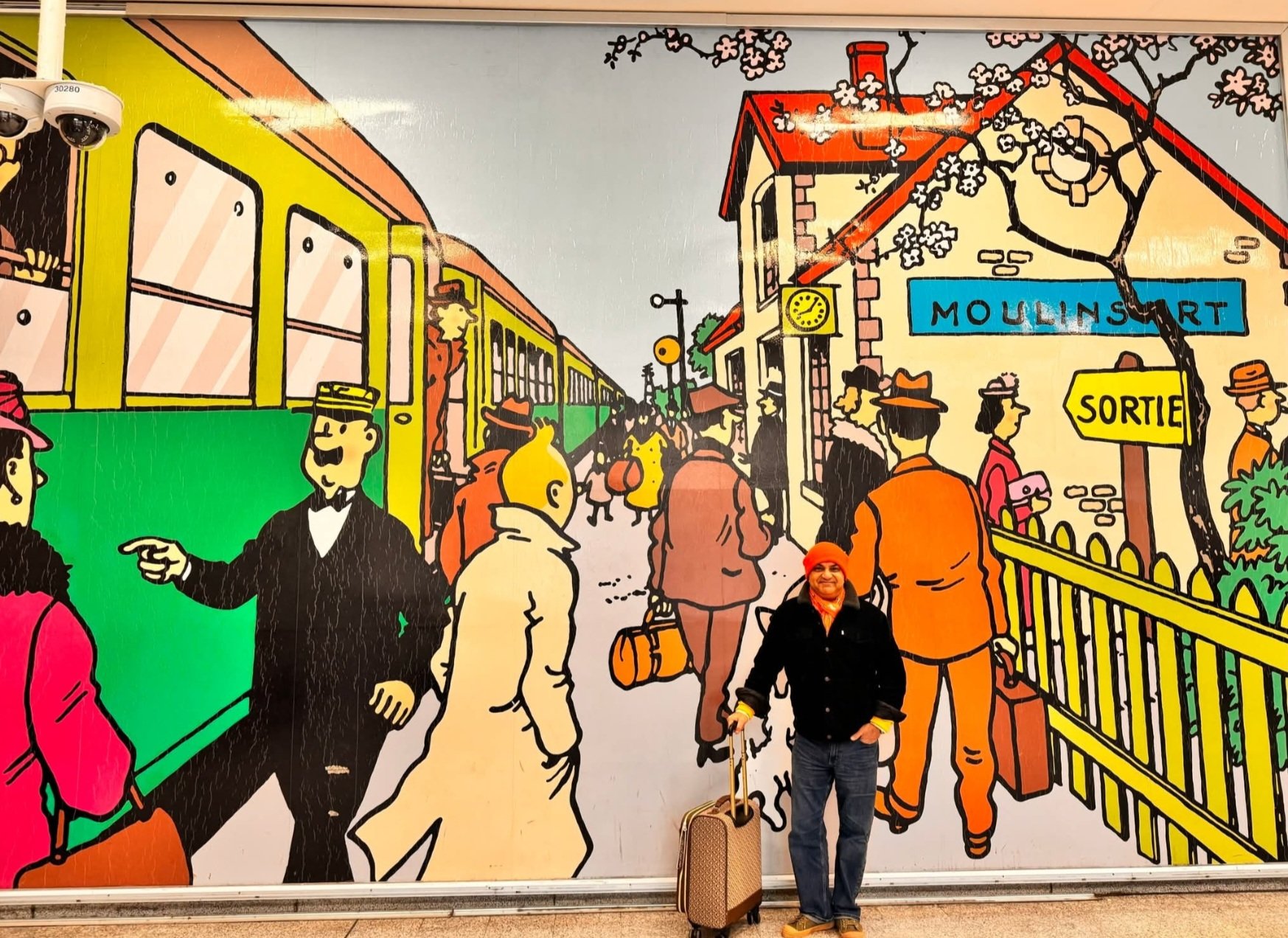Solve A Tintin Mural In The Brussels Train Station, Gare Du Midi jigsaw ...