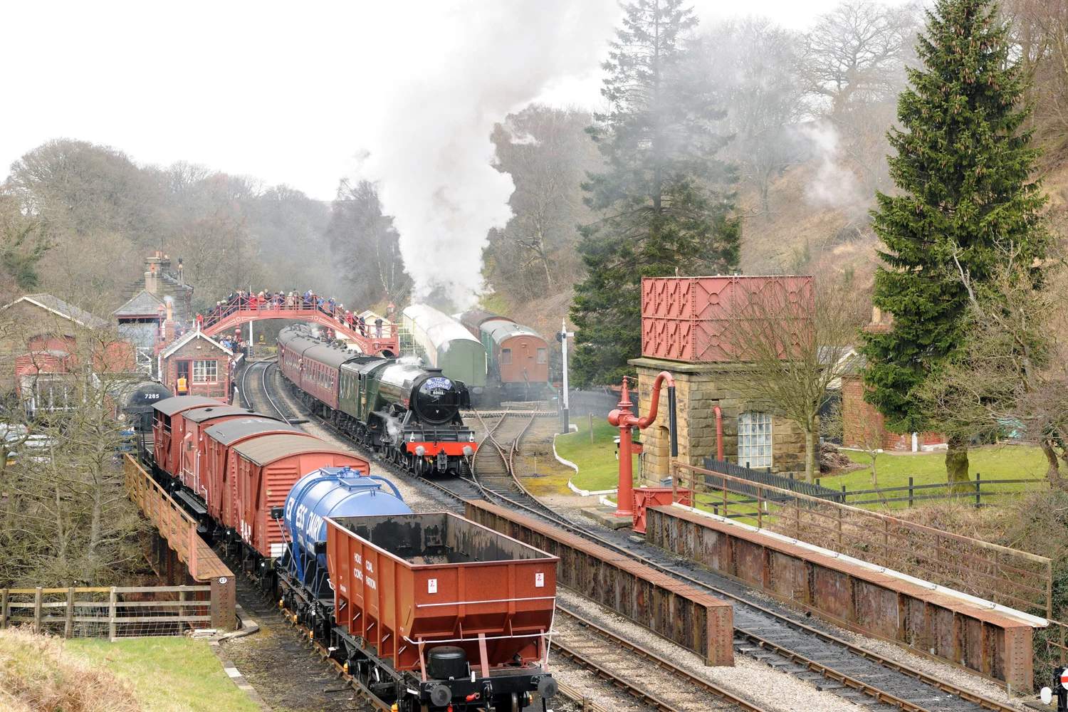 Solve LNER Class A3 4-6-2 60103 Flying Scotsman. jigsaw puzzle online ...