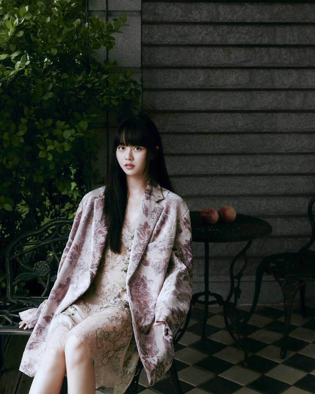 Solve Kim So Hyun jigsaw puzzle online with 48 pieces