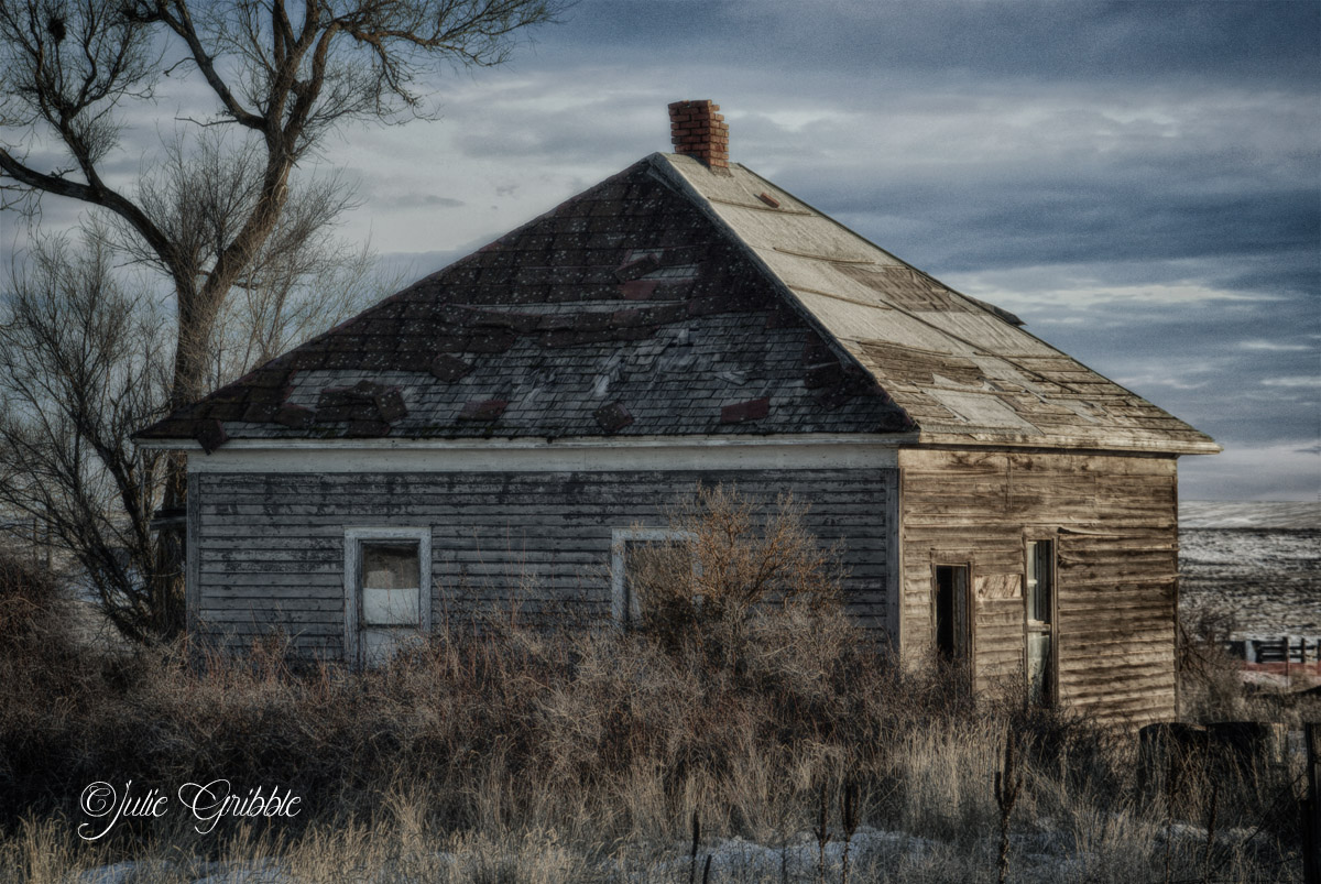 Solve TLC needed jigsaw puzzle online with 77 pieces