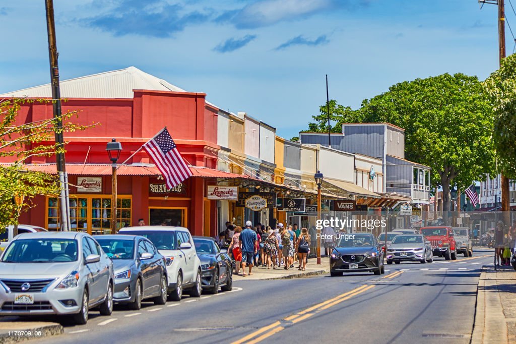 Solve Remembering Lahaina, Maui 😢 jigsaw puzzle online with 54 pieces