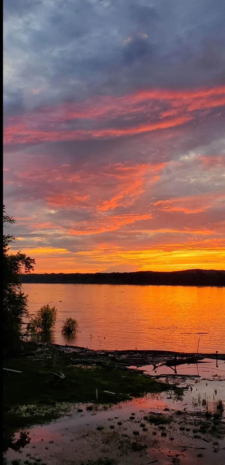 Solve Mississippi River Sunset, Portage Des SIoux, Mo jigsaw puzzle ...