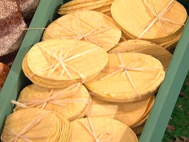 Solve tortilla jigsaw puzzle online with 12 pieces
